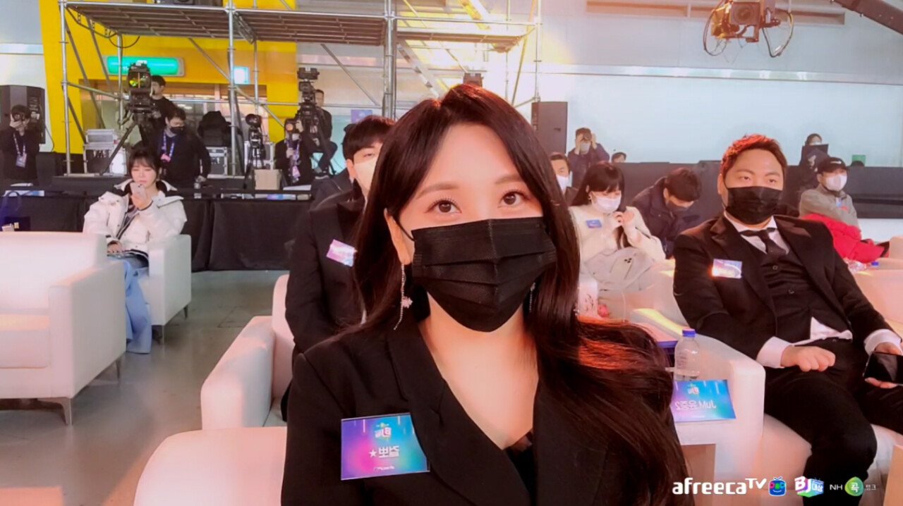 아프리카tv Bj대상 시상식 후 풀메이크업 걸뽀 커뮤니티 아프리카tv E스포츠